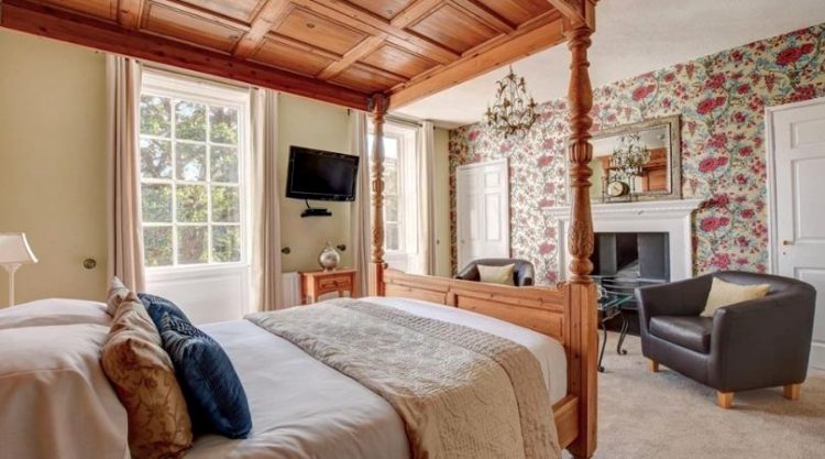 6 Of The Most Beautiful Places To Stay In Whitby - The Yorkshire Press
