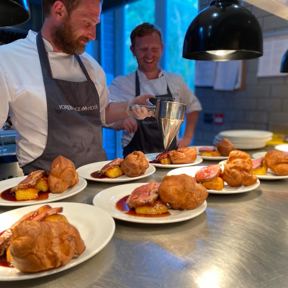 8 Places To Get A Delicious Sunday Lunch In The Yorkshire Dales - The ...