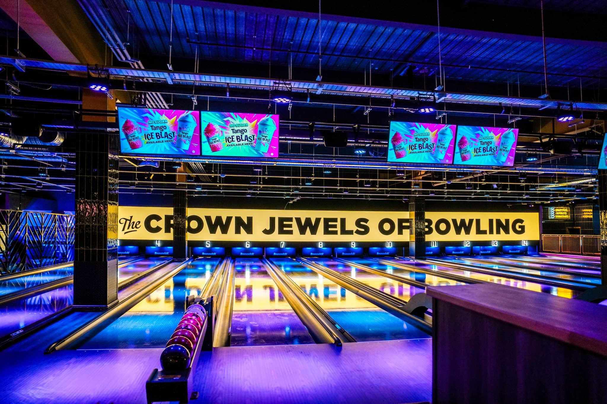 King Pins Opens New Leeds Venue With Bowling, Crazy Pool And More - The ...
