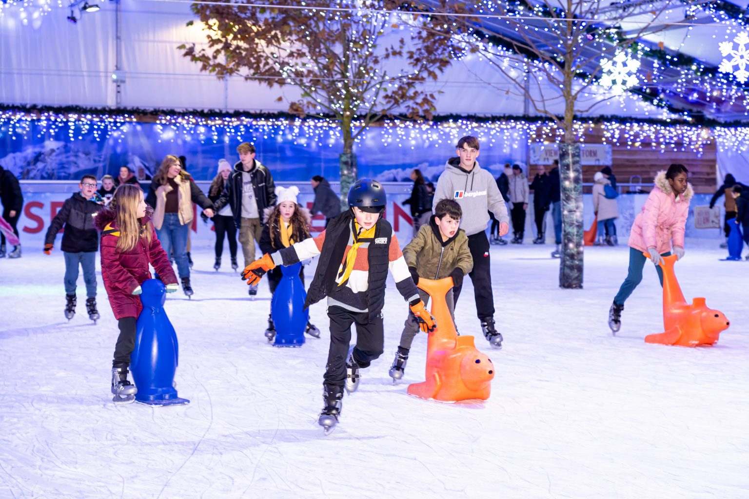 White Rose Shopping Centre Brings Back Magical Christmas Ice Rink - The ...